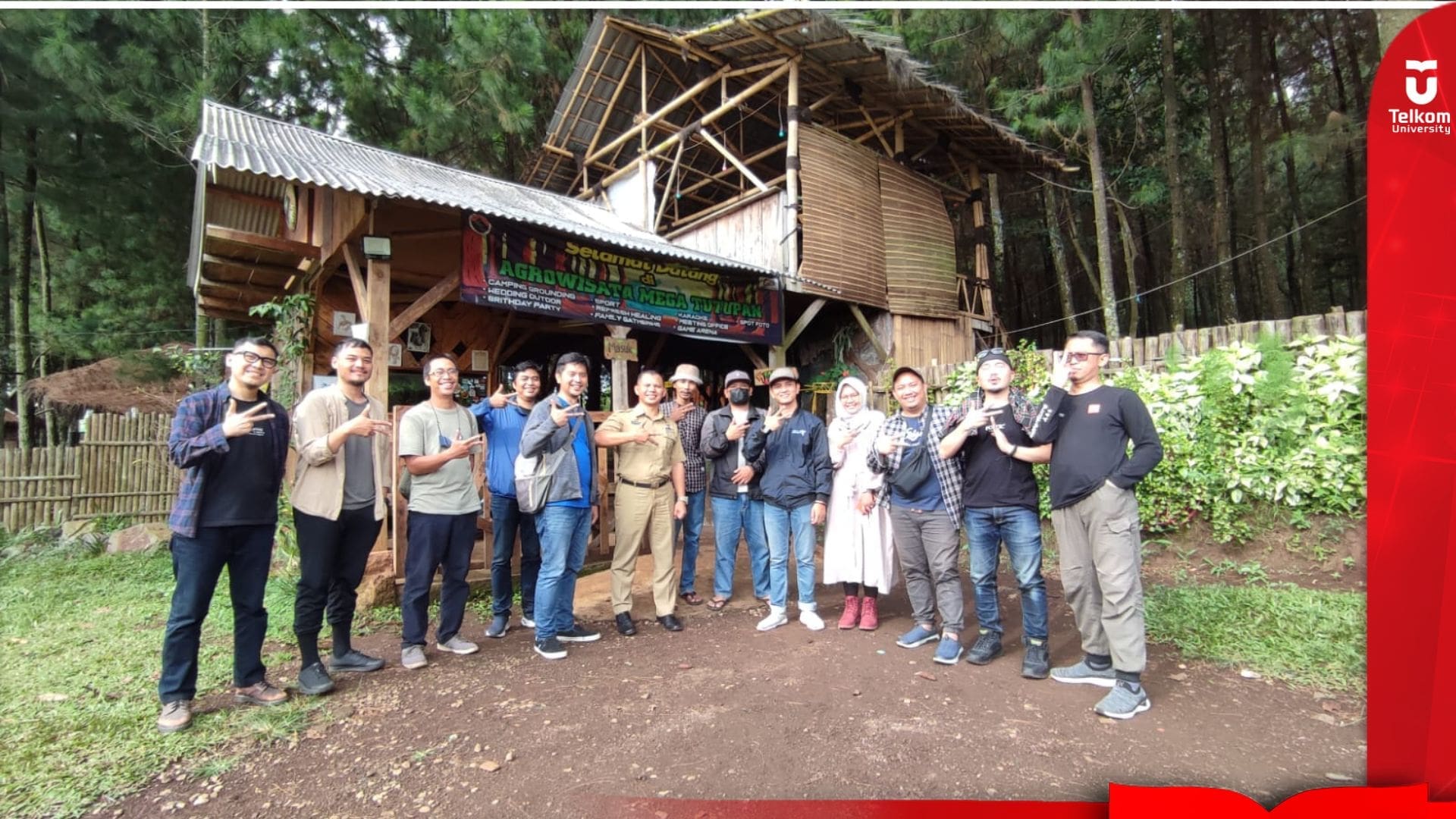 Fakultas Industri Kreatif Tel-U Berperan Aktif dalam Suksesnya Desa ...