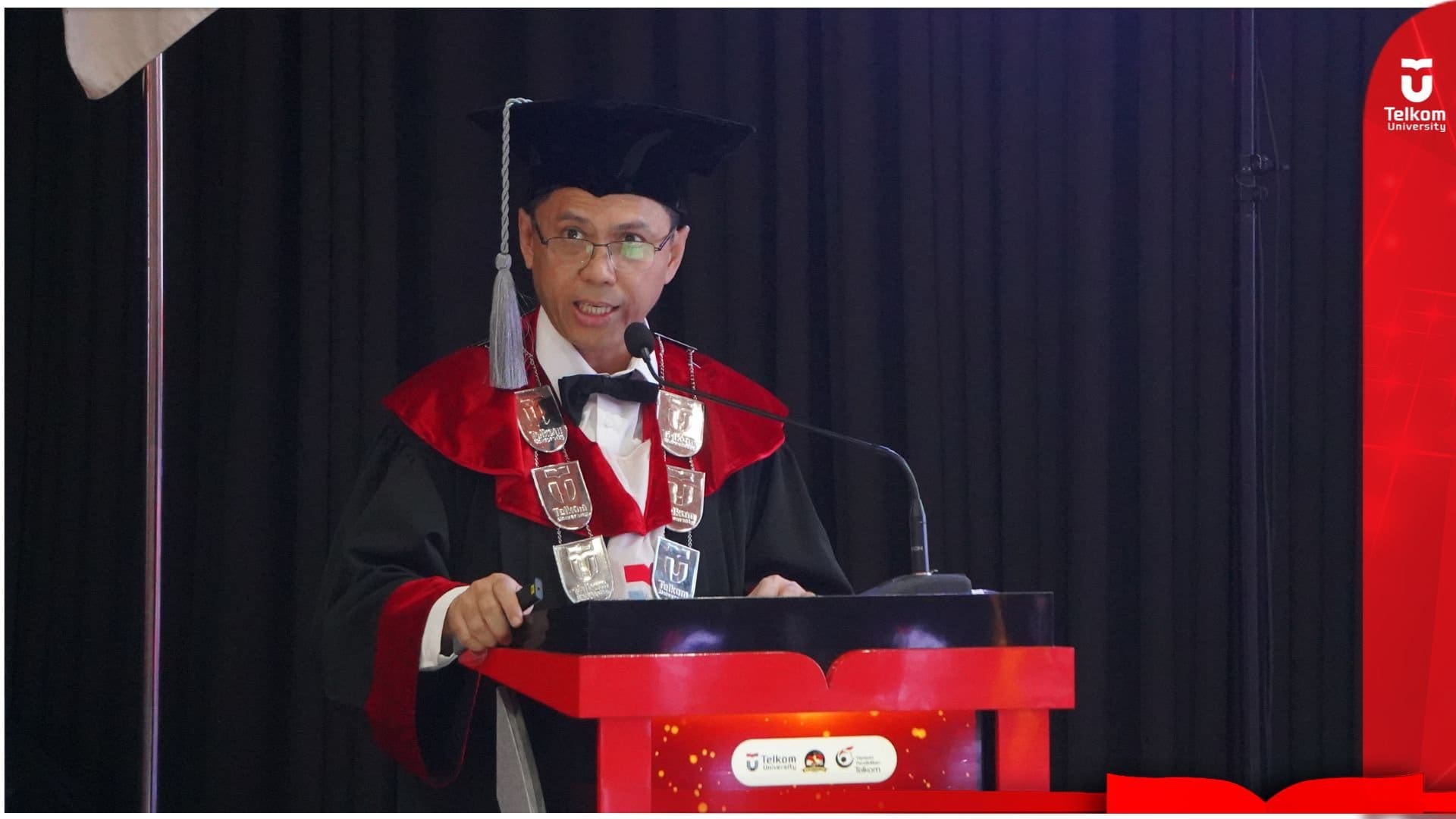 Dikukuhkan Sebagai Guru Besar, Prof. Anton Mulyono Aziz Bangun Harmoni ...