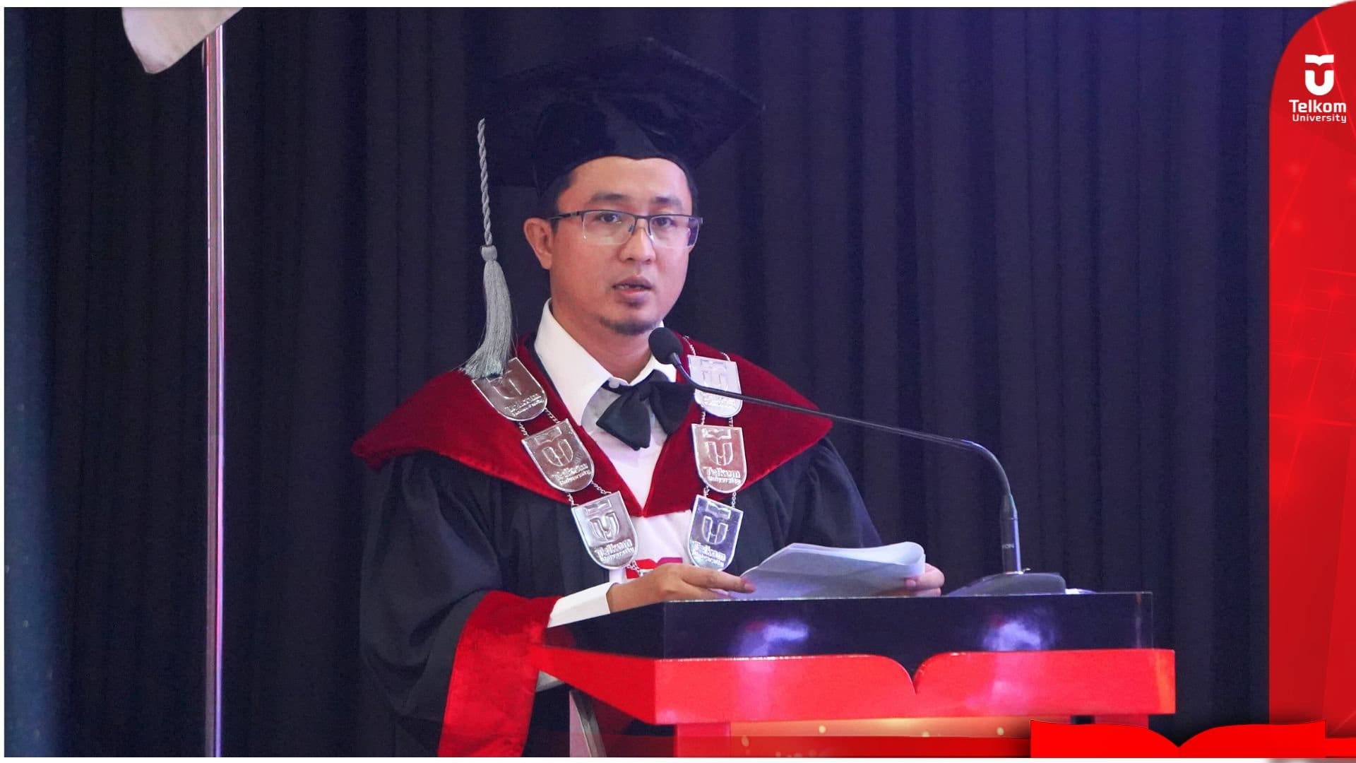 Prof. Dr. Dedy Rahman Raih Guru Besar di Usia Muda, Bidang Applied Data Analytics in Signal ...